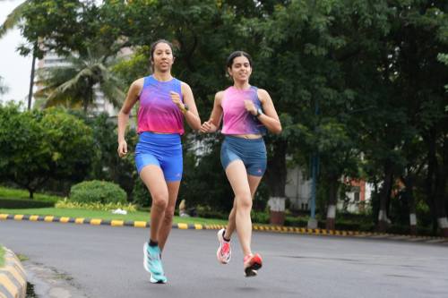 Women Athletes Address Barriers in India's Running Scene